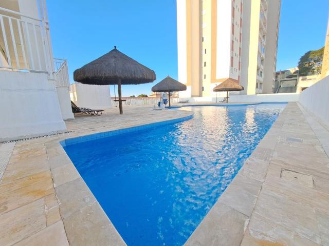 Apartamento para Aluguel com 3 quartos, 67 m² por R$ 2.100