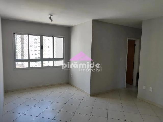 Apartamento para Aluguel com 3 quartos, 68 m² por R$ 2.800
