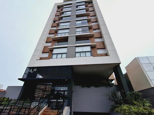 Apartamento para Aluguel com 3 quartos, 68 m² por R$ 5.000