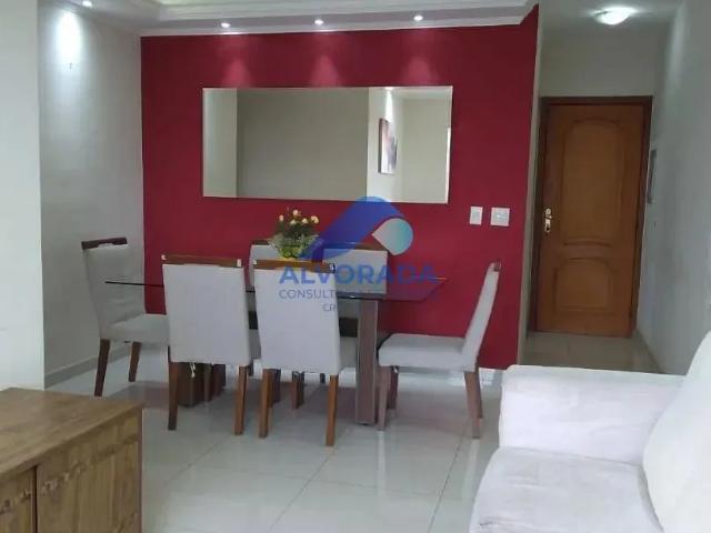 Apartamento para Aluguel com 3 quartos, 77 m² por R$ 3.200