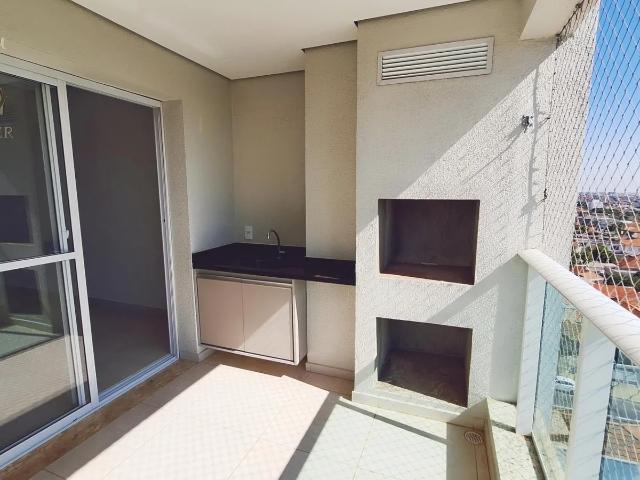 Apartamento para Aluguel com 3 quartos, 76 m² por R$ 3.300