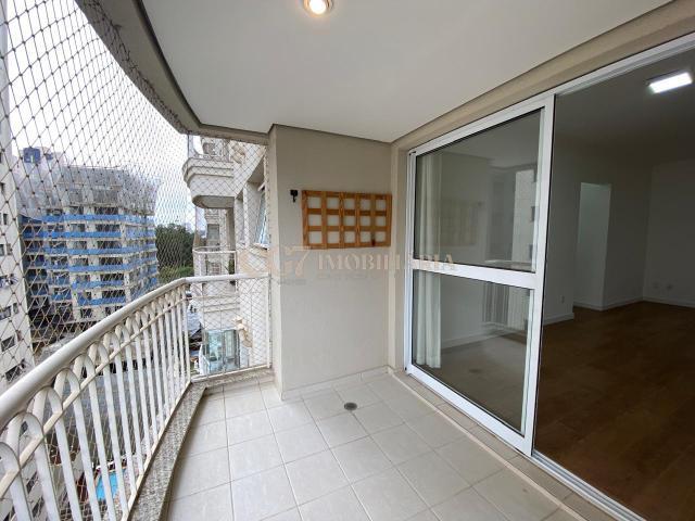 Apartamento para Aluguel com 3 quartos, 85 m² por R$ 5.700