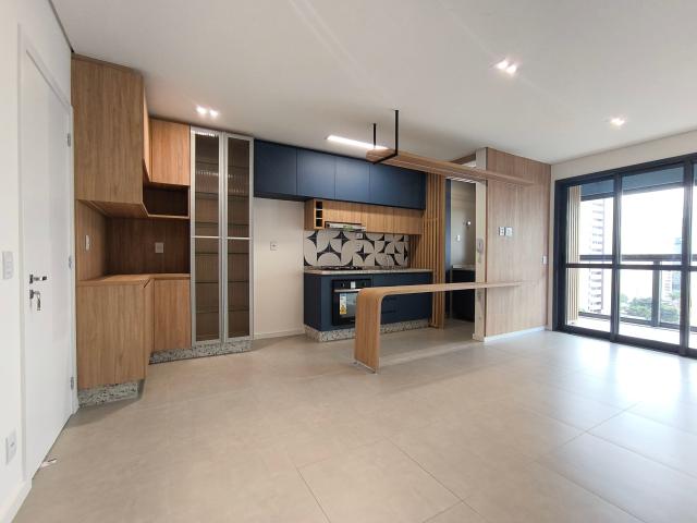 Apartamento para Aluguel com 3 quartos, 96 m² por R$ 5.700