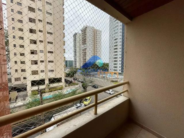 Apartamento para Aluguel com 3 quartos, 98 m² por R$ 4.000