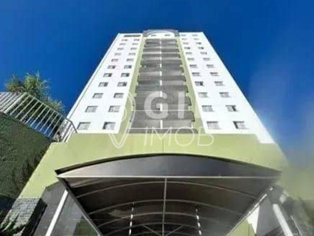 Apartamento para Aluguel com 3 quartos, 100 m² por R$ 2.400