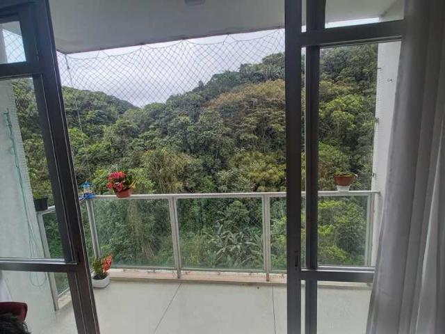 Apartamento para Aluguel com 3 quartos, 100 m² por R$ 3.500