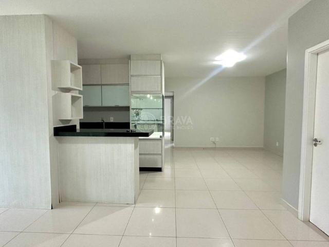 Apartamento para Aluguel com 3 quartos, 102 m² por R$ 4.200