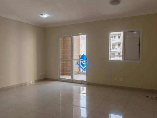 Apartamento para Aluguel com 3 quartos, 102 m² por R$ 5.500