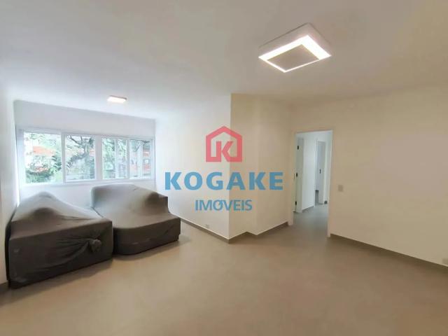 Apartamento para Aluguel com 3 quartos, 104 m² por R$ 4.000