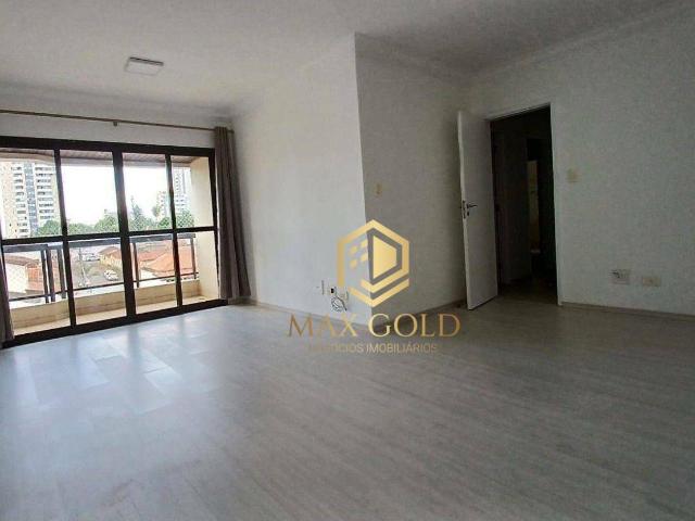 Apartamento para Aluguel com 3 quartos, 104 m² por R$ 2.500