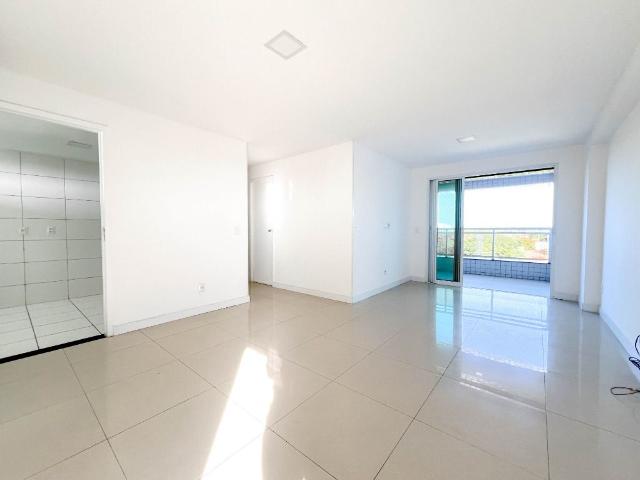 Apartamento para Aluguel com 3 quartos, 104 m² por R$ 3.700