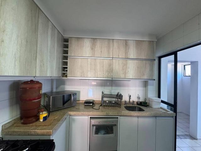 Apartamento para Aluguel com 3 quartos, 106 m² por R$ 5.500