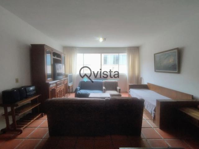 Apartamento para Aluguel com 3 quartos, 106 m² por R$ 3.600