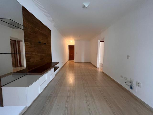 Apartamento para Aluguel com 3 quartos, 109 m² por R$ 5.000