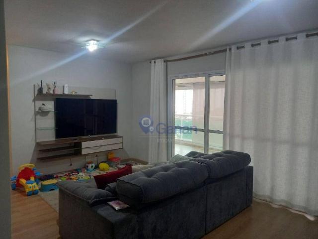 Apartamento para Aluguel com 3 quartos, 109 m² por R$ 6.500