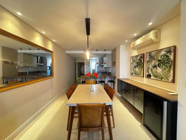 Apartamento para Aluguel com 3 quartos, 110 m² por R$ 10.500