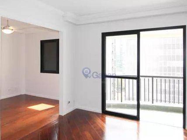 Apartamento para Aluguel com 3 quartos, 112 m² por R$ 9.500