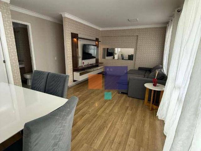 Apartamento para Aluguel com 3 quartos, 114 m² por R$ 6.000