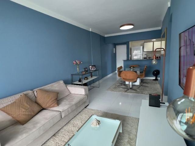 Apartamento para Aluguel com 3 quartos, 115 m² por R$ 5.500