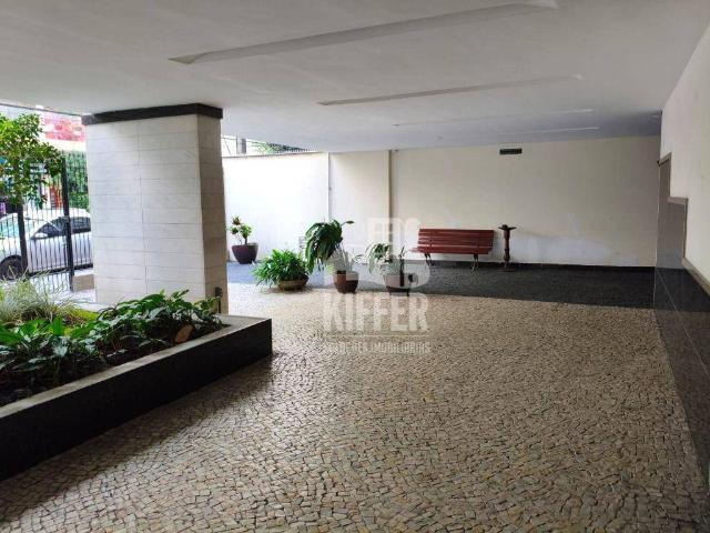 Apartamento para Aluguel com 3 quartos, 120 m² por R$ 2.500