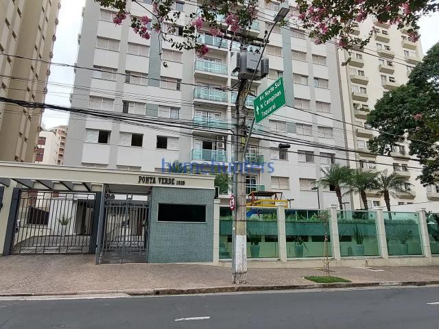 Apartamento para Aluguel com 3 quartos, 120 m² por R$ 3.200