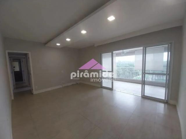 Apartamento para Aluguel com 3 quartos, 124 m² por R$ 7.250