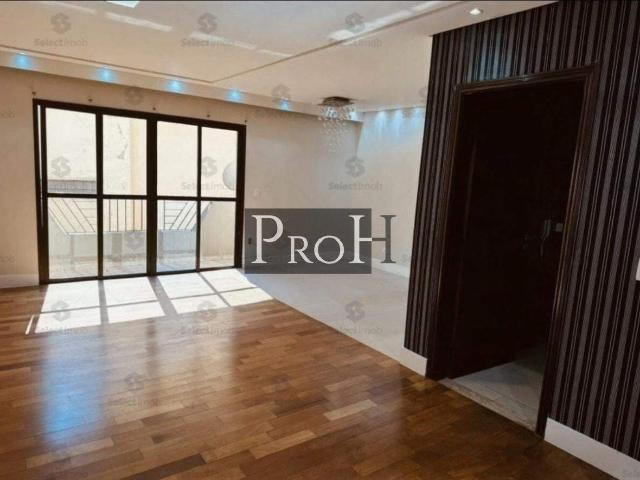 Apartamento para Aluguel com 3 quartos, 127 m² por R$ 4.500