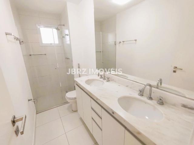 Apartamento para Aluguel com 3 quartos, 128 m² por R$ 5.500