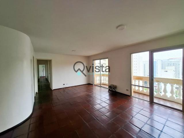Apartamento para Aluguel com 3 quartos, 129 m² por R$ 4.000