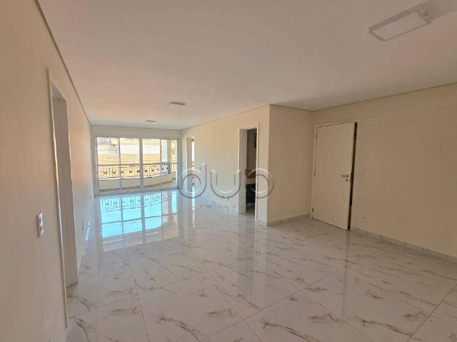 Apartamento para Aluguel com 3 quartos, 129 m² por R$ 4.400