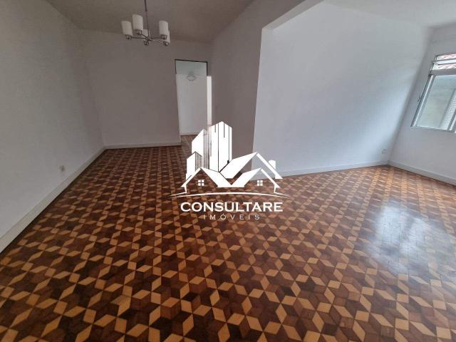 Apartamento para Aluguel com 3 quartos, 131 m² por R$ 4.200