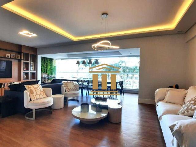 Apartamento para Aluguel com 3 quartos, 131 m² por R$ 8.000
