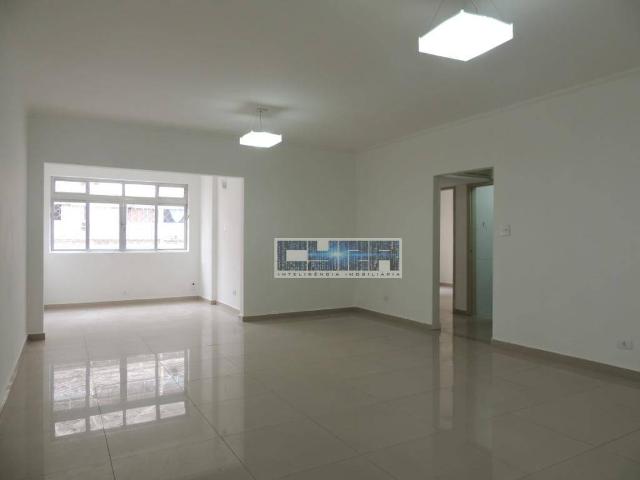 Apartamento para Aluguel com 3 quartos, 140 m² por R$ 5.000