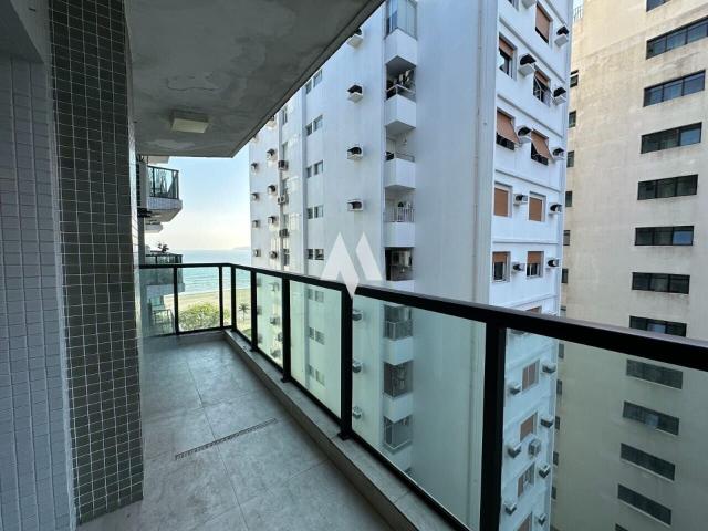 Apartamento para Aluguel com 3 quartos, 140 m² por R$ 7.999