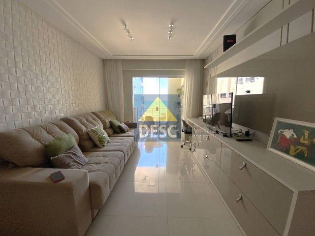 Apartamento para Aluguel com 3 quartos, 147 m² por R$ 8.000