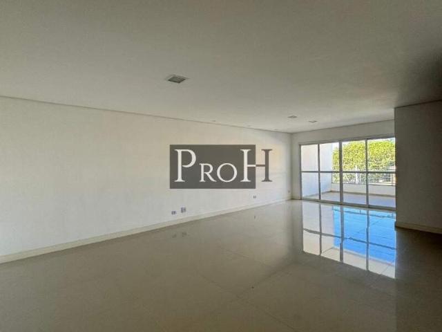 Apartamento para Aluguel com 3 quartos, 148 m² por R$ 4.000
