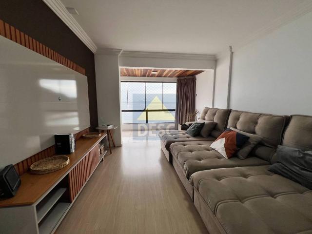 Apartamento para Aluguel com 3 quartos, 150 m² por R$ 7.500