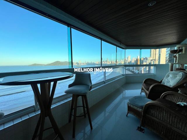 Apartamento para Aluguel com 3 quartos, 152 m² por R$ 16.000