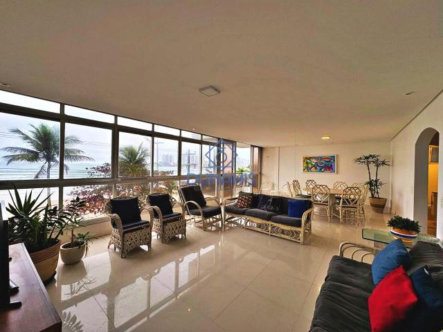 Apartamento para Aluguel com 3 quartos, 165 m² por R$ 10.000