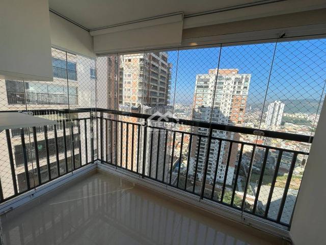 Apartamento para Aluguel com 3 quartos, 166 m² por R$ 10.000