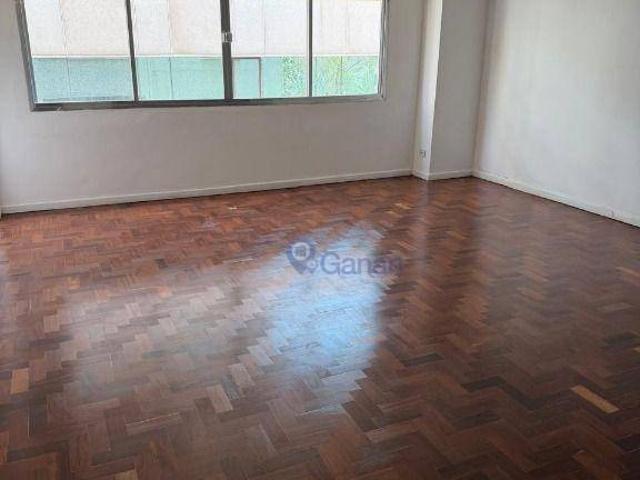 Apartamento para Aluguel com 3 quartos, 167 m² por R$ 6.200