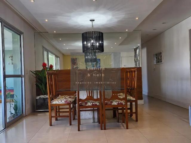 Apartamento para Aluguel com 3 quartos, 172 m² por R$ 7.000
