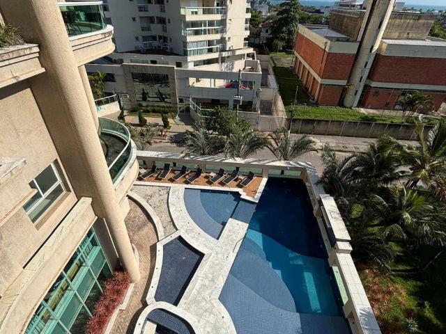 Apartamento para Aluguel com 3 quartos, 174 m² por R$ 5.000