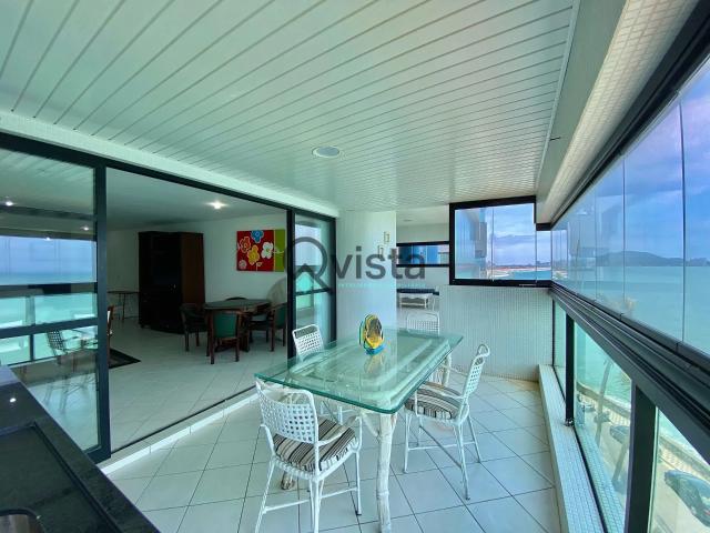 Apartamento para Aluguel com 3 quartos, 184 m² por R$ 10.000