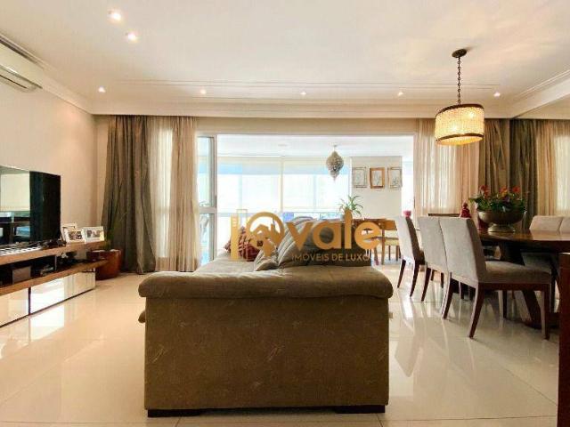 Apartamento para Aluguel com 3 quartos, 192 m² por R$ 13.500