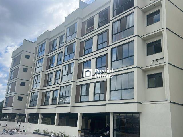 Apartamento para Aluguel com 3 quartos, 200 m² por R$ 3.900
