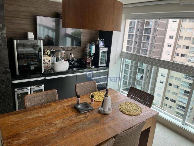 Apartamento para Aluguel com 3 quartos, 210 m² por R$ 30.000