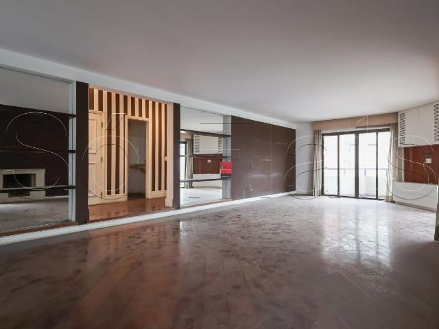 Apartamento para Aluguel com 3 quartos, 275 m² por R$ 35.000