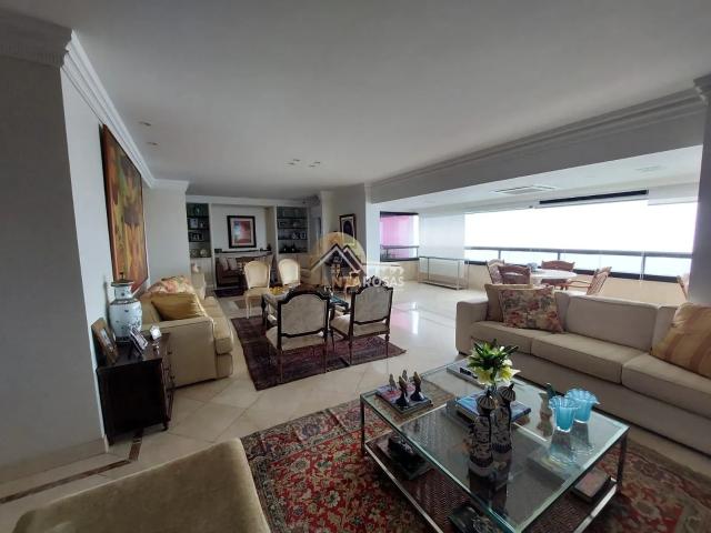 Apartamento para Aluguel com 3 quartos, 278 m² por R$ 15.000