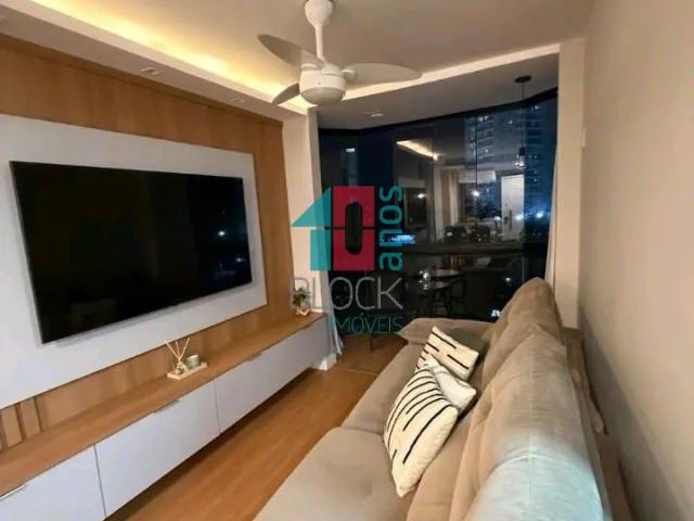 Apartamento para aluguel com 3 quartos em Barra da Tijuca com 66m²